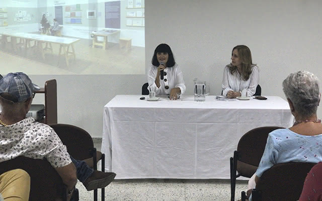 María Isabel Rueda inauguró la exposición “Frente al otro. Dibujos en ...
