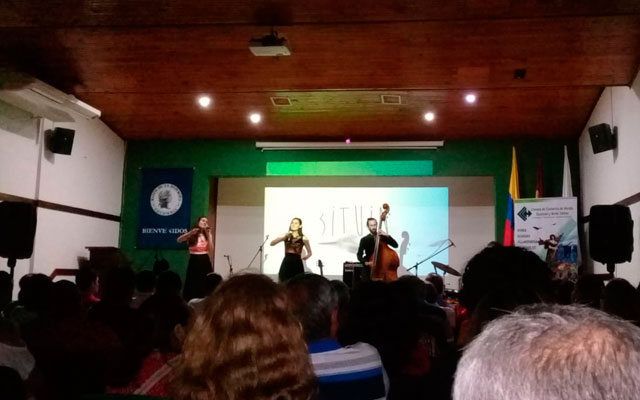 Bituin enamoró a Honda | La Red Cultural del Banco de la República