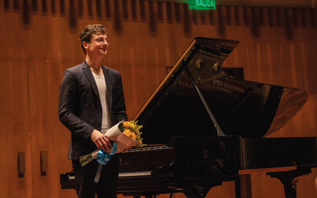 El pianista inglés | La Red Cultural del Banco de la República